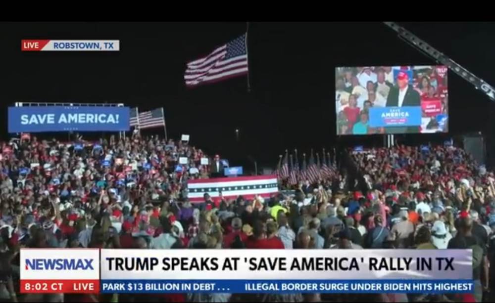 Incredible Moment Crowd Breaks into National Anthem in Midst of ...