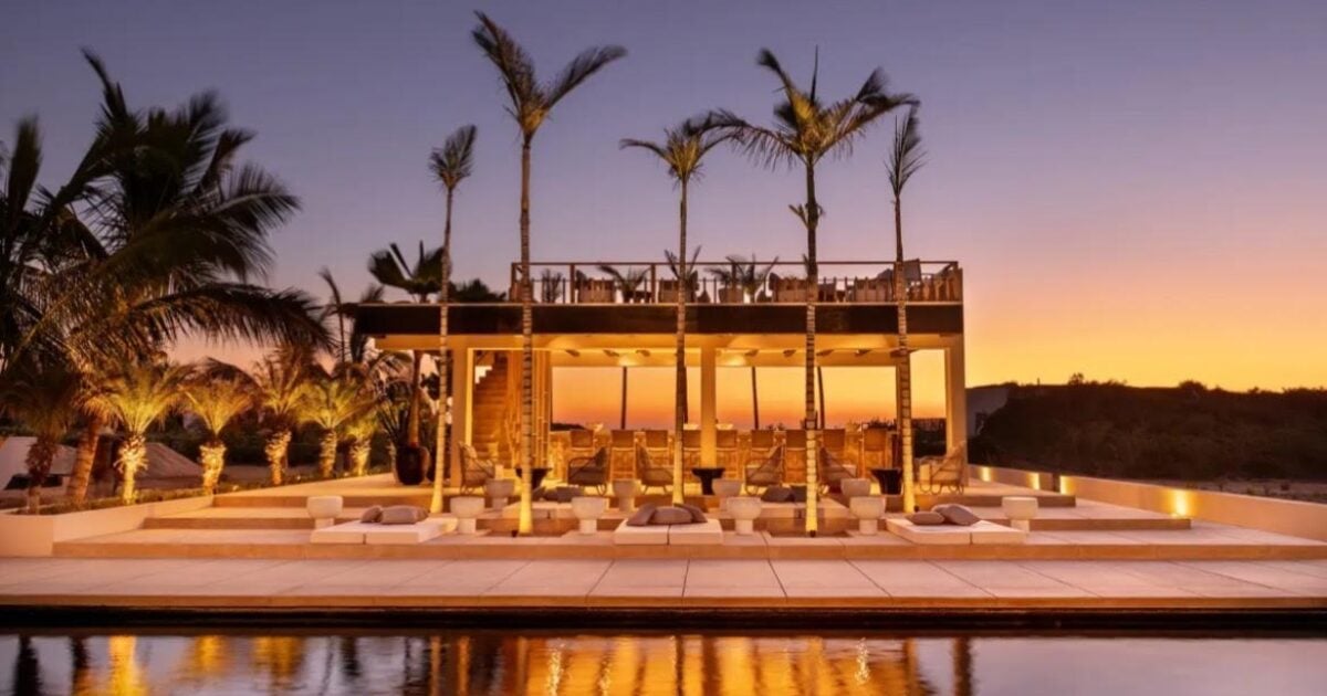 Two Americans Found Dead Inside Luxury Mexican Hotel Room ...