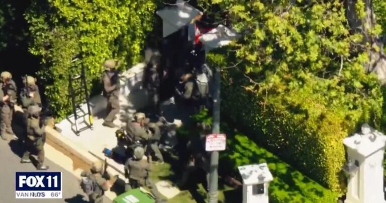 BREAKING: Feds Raid Rapper Sean “Diddy” Combs Miami and Los Angeles ...