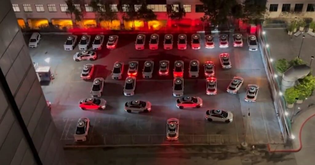 Parking Lot Full of Self-Driving Cars Turns Into Nightmare Situation ...
