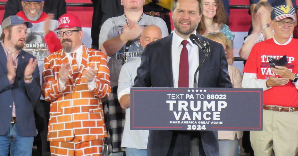 TGP Photos: Trump Running Mate Sen. J.D. Vance Campaign Speech in ...