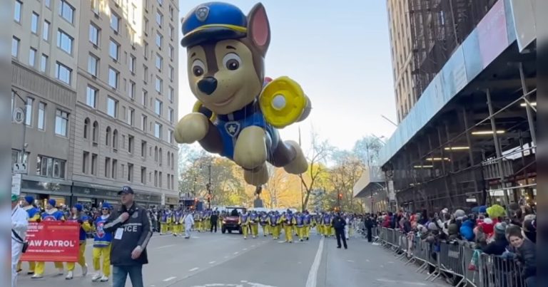 Macy's Thanksgiving Day Parade May Be Target for Terrorists, Per FBI ...