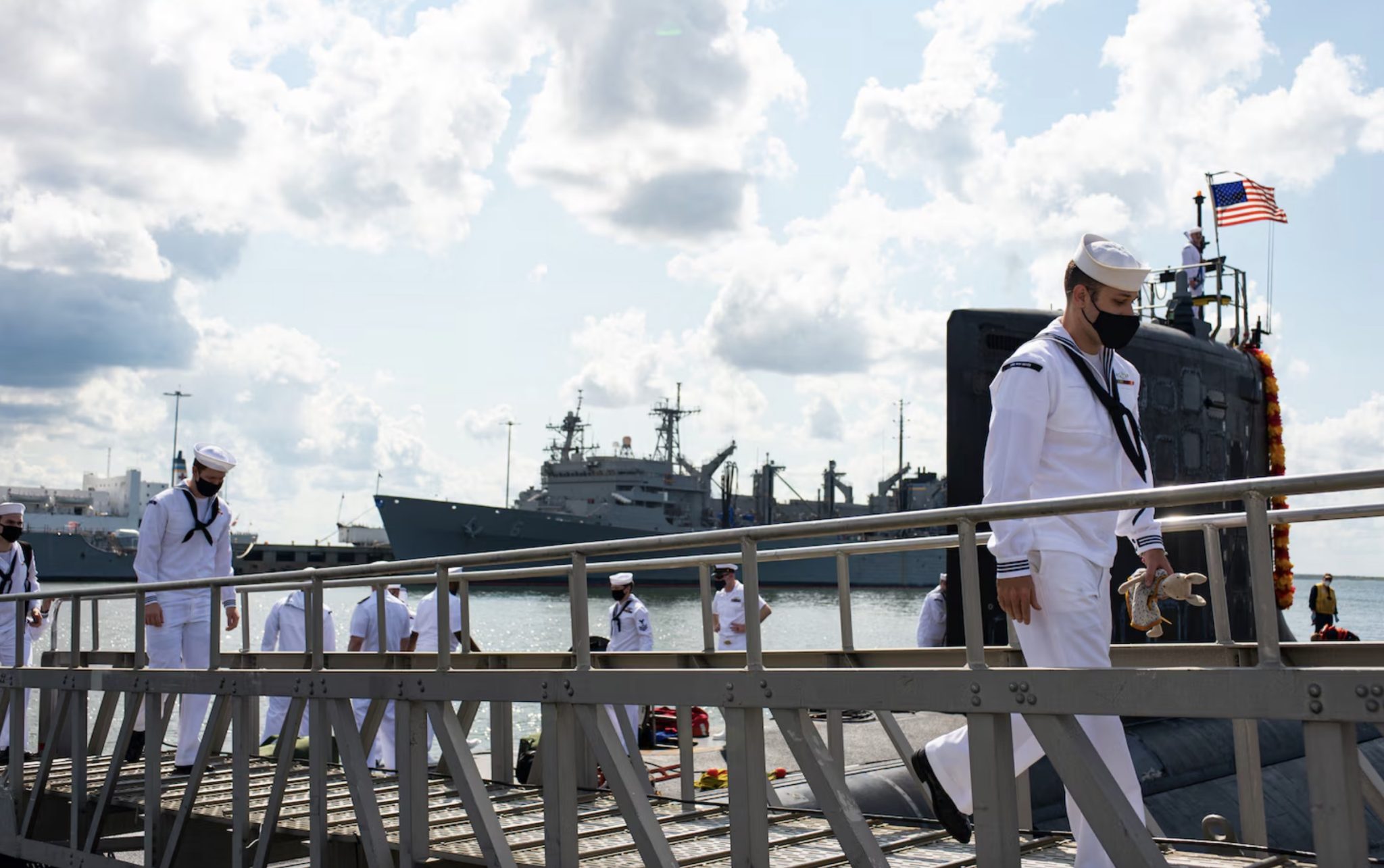 Former US Navy Member Xuanyu Harry Pang Pleads Guilty to Plotting ...