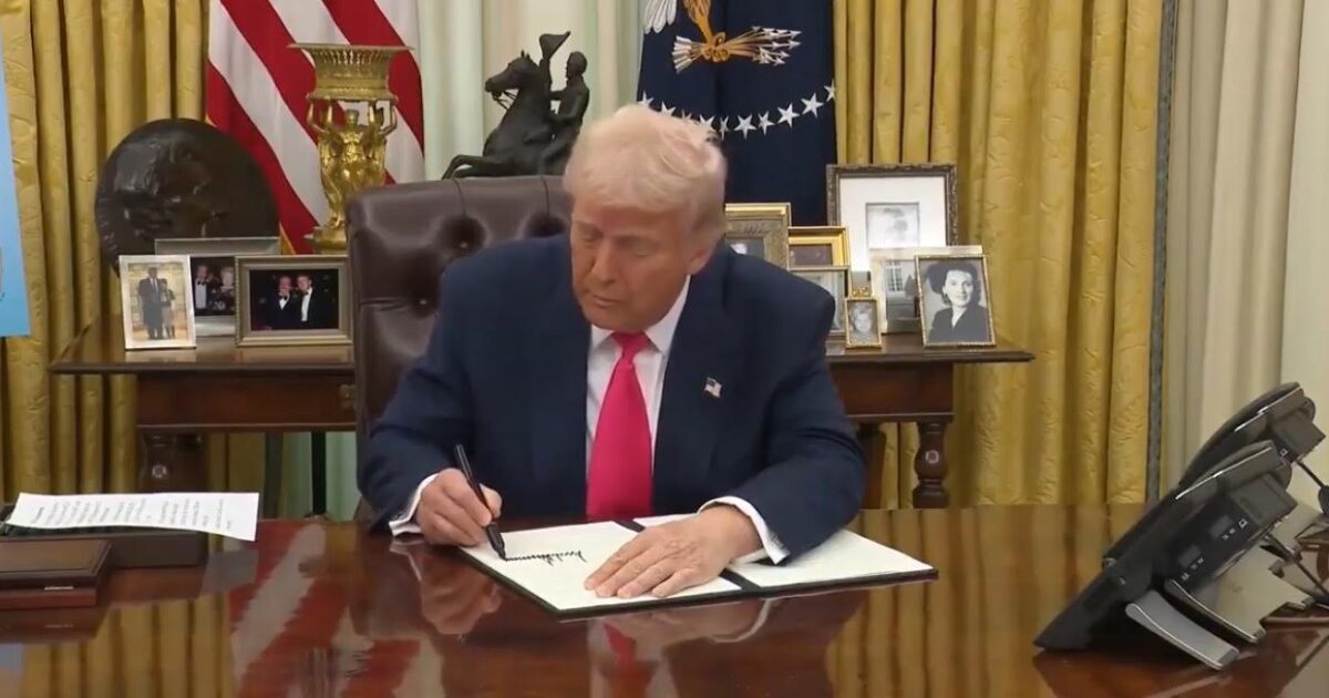 Trump Strips Security Clearances of Employees at Perkins Coie, the DNC Law Firm Linked to ...