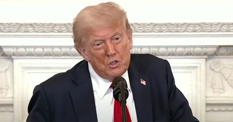 Hmm... Bloomberg Reporter Claims President Trump's Name Redacted in the ...